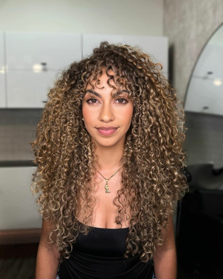 39 Stunning Long Curly Hairstyles To Elevate Your Natural Texture