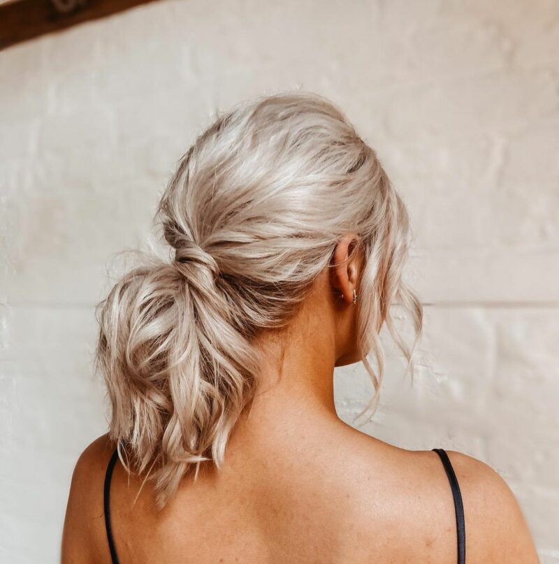 40 Messy Ponytail Looks For The Office AND The Dancefloor