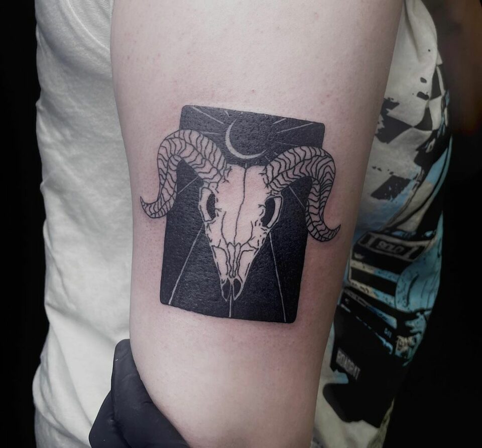 20 Remarkable Ram Skull Tattoo Designs That Command Attention