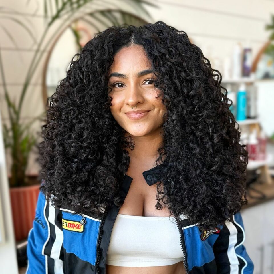 39 Stunning Long Curly Hairstyles To Elevate Your Natural Texture