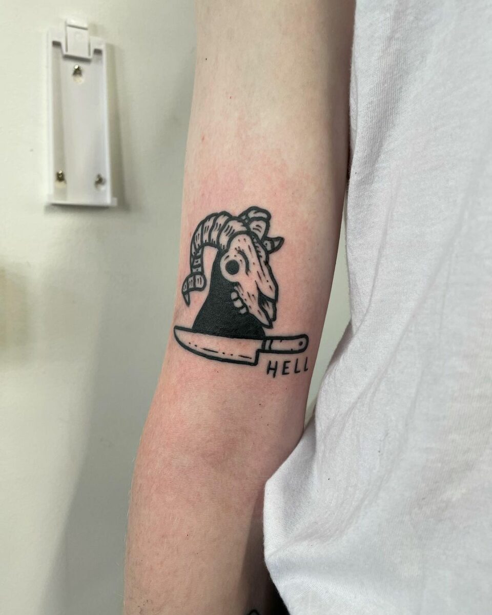 20 Remarkable Ram Skull Tattoo Designs That Command Attention