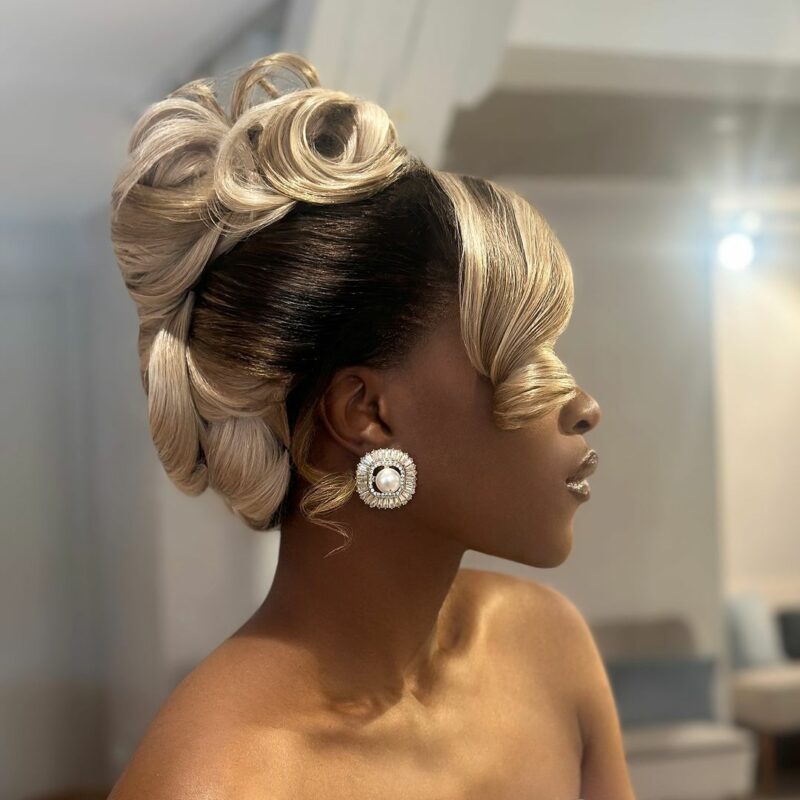 The 40 Most Bun-believable Chignon Hairstyle Ideas