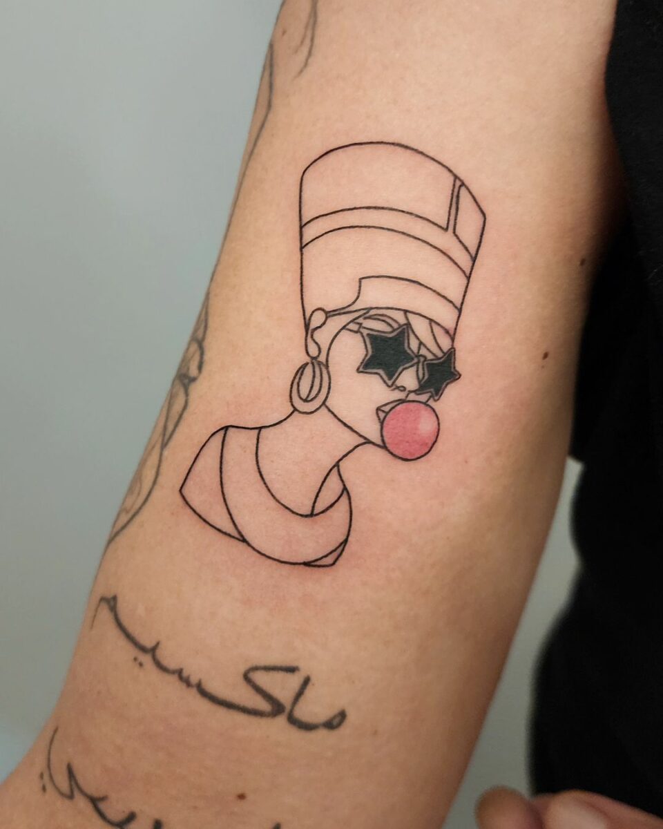 20 Stunning Nefertiti Tattoo Designs That Are Fit For A Queen