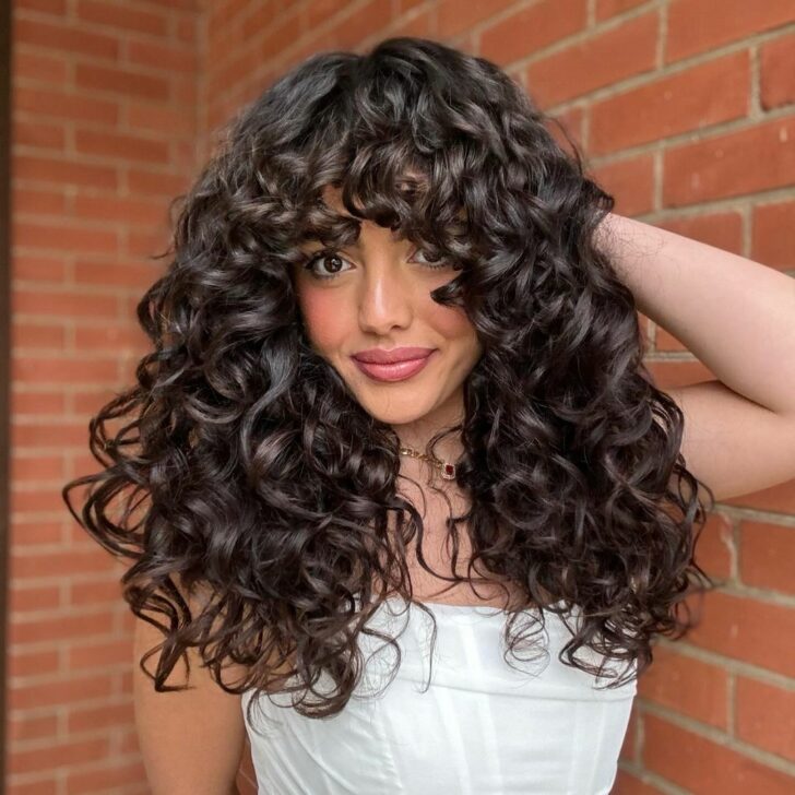 39 Stunning Long Curly Hairstyles To Elevate Your Natural Texture