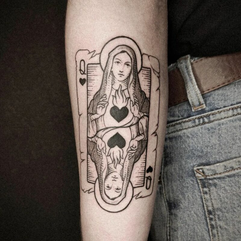 All Hail These 20 Stunning Queen Of Hearts Tattoo Designs