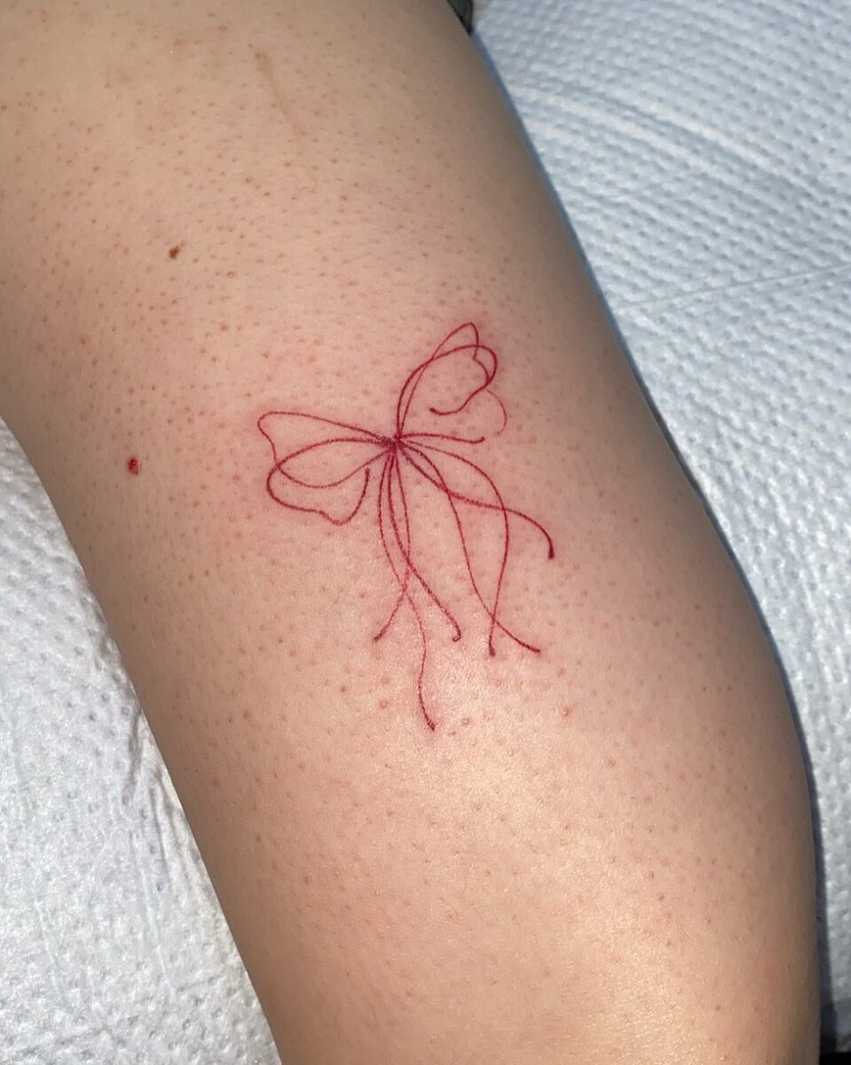 18 Gorgeous Bow Tattoo To Wrap It Up