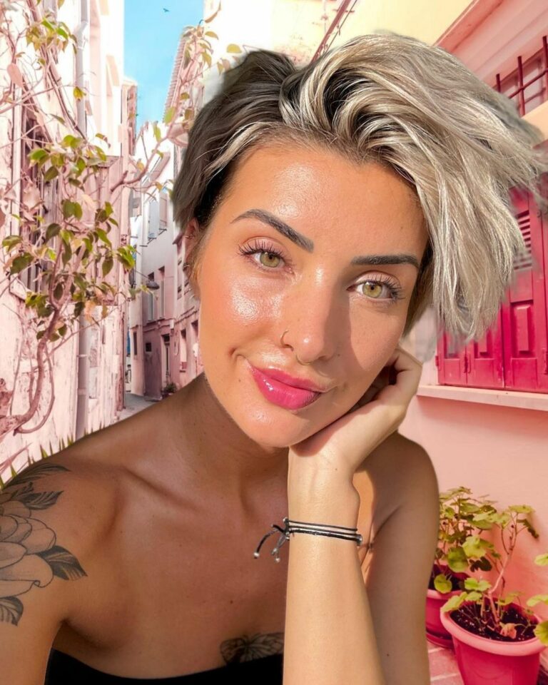 30 Vibrant Colored Pixie Cuts For A Bold Look