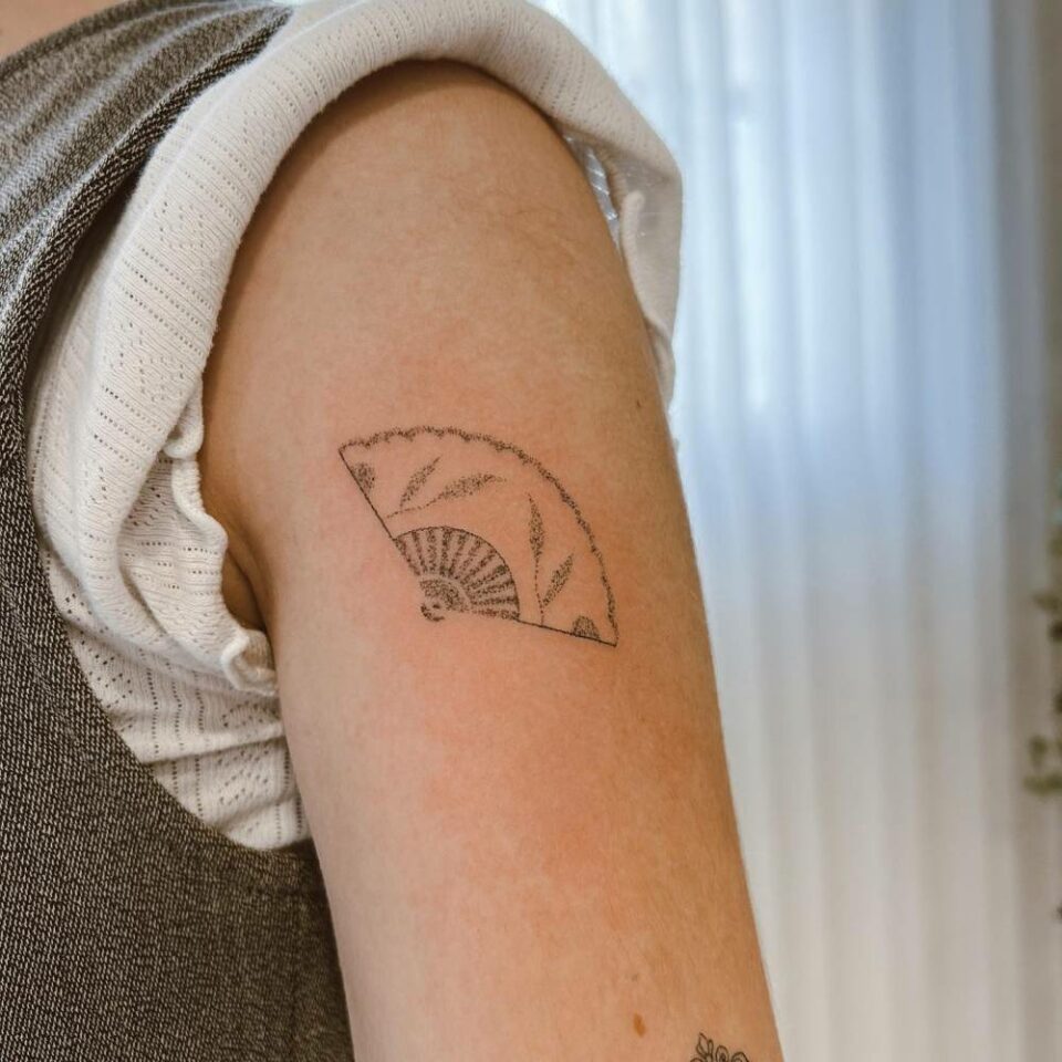 20 Delicate Hand Poked Tattoos To Celebrate The Art Of Subtlety