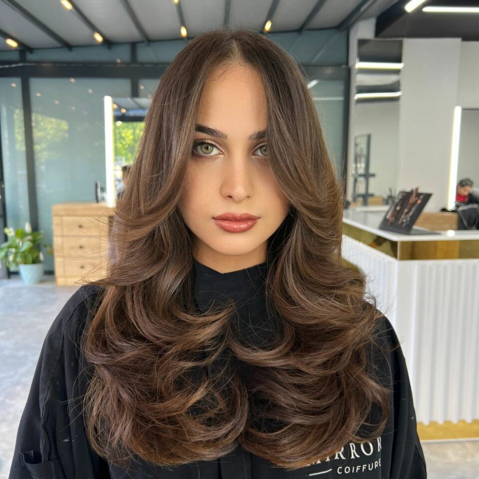 Discover 34 Trendy Curtain Fringe Styles For Long Hair