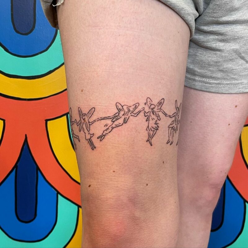 19 Delicate Garter Tattoo Ideas To Enhance Your Womanly Charm