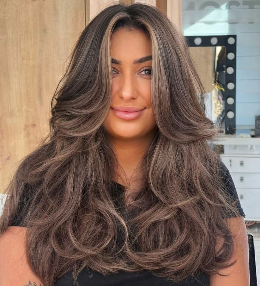 Have An Ash-Tounding Glow Up With These 34 Ash Brown Hair Ideas