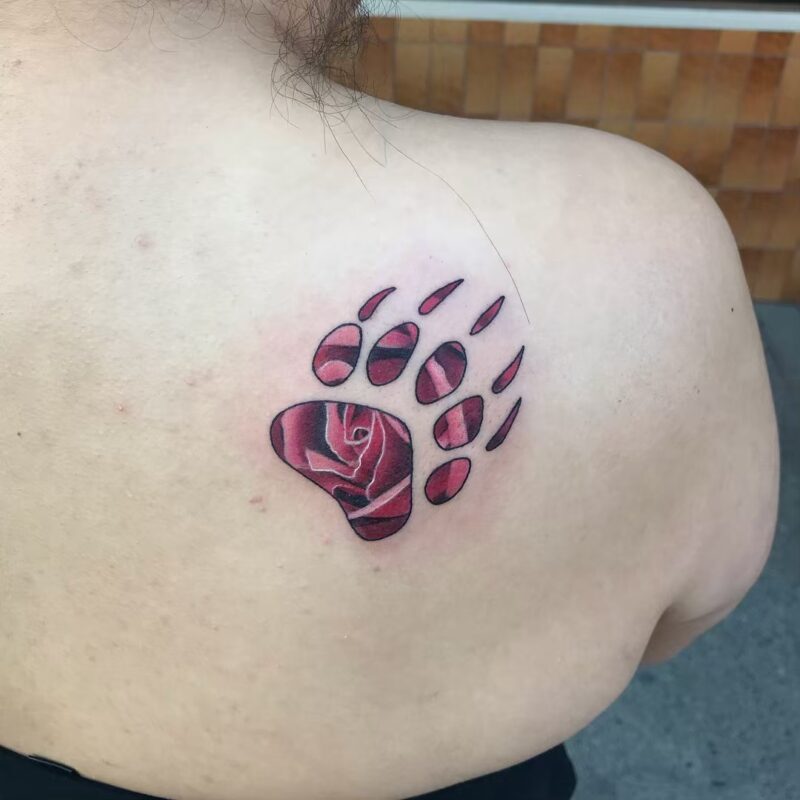 18 Paw-Sitively Amazing Bear Paw Tattoos To Enhance Your Look