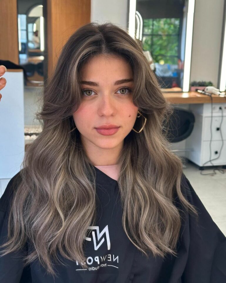 Have An Ash-Tounding Glow Up With These 34 Ash Brown Hair Ideas
