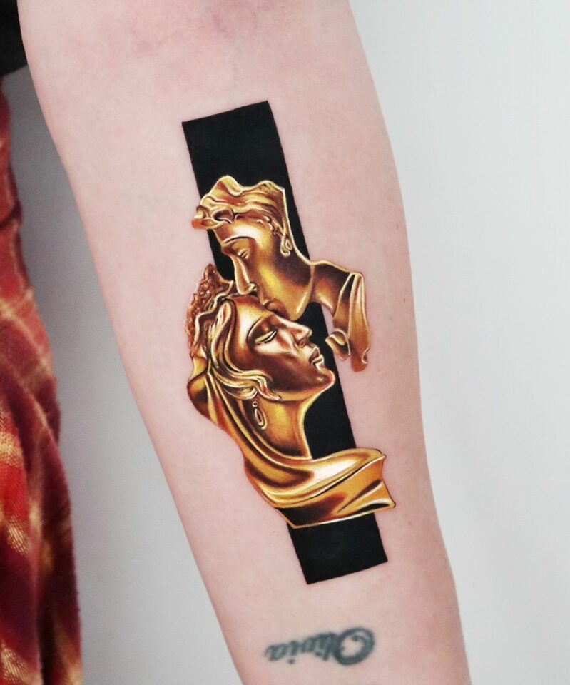 18 Eye-catching Gold Tattoos To Add A Luster To Your Life