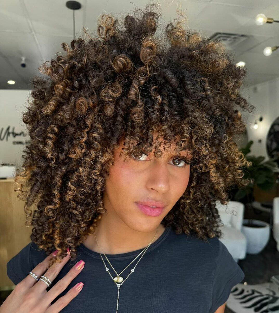 40 Curly Balayage Hair Ideas That Will Curl Your Toes