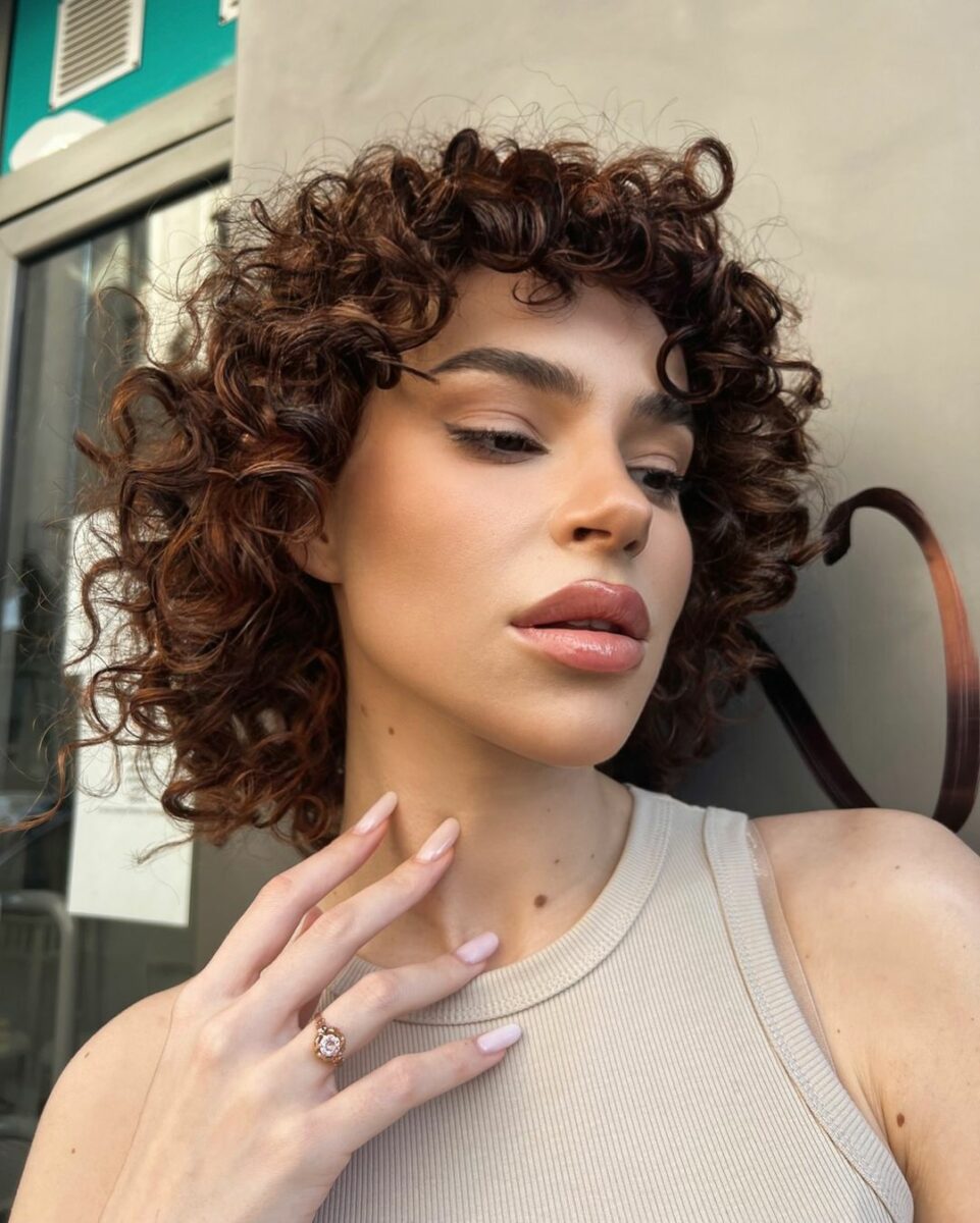 40 Curly Balayage Hair Ideas That Will Curl Your Toes