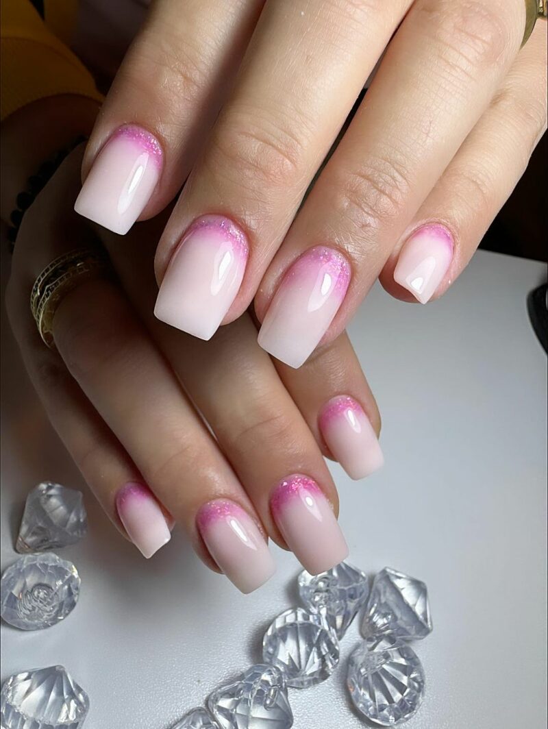 33 Elegant And Fun Light Pink Nail Ideas You Need To Try
