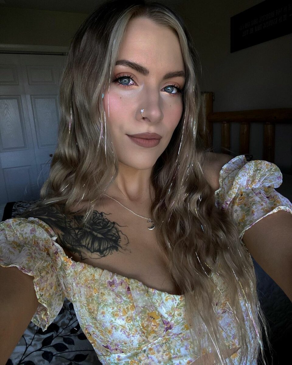 Dive Into Beauty With These 35 Ethereal Mermaid Hair Looks