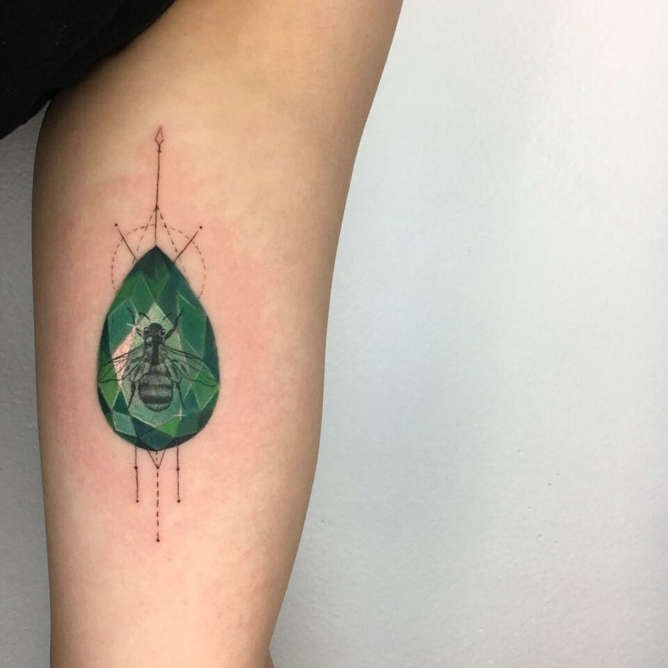19 Enchanting Emerald Tattoo Ideas To Whisk You Away to Fantasy