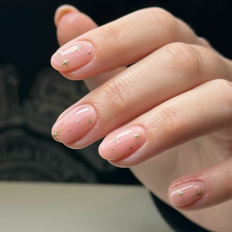 32 Trendy November Nails To Keep Fall-ing In Love With