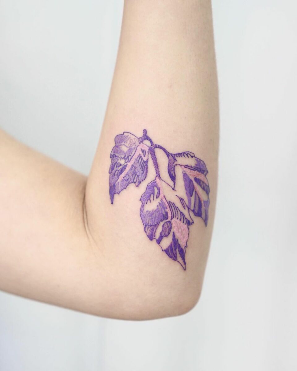 20 Stunning Poison Ivy Tattoo Ideas To Express Your Wild Side