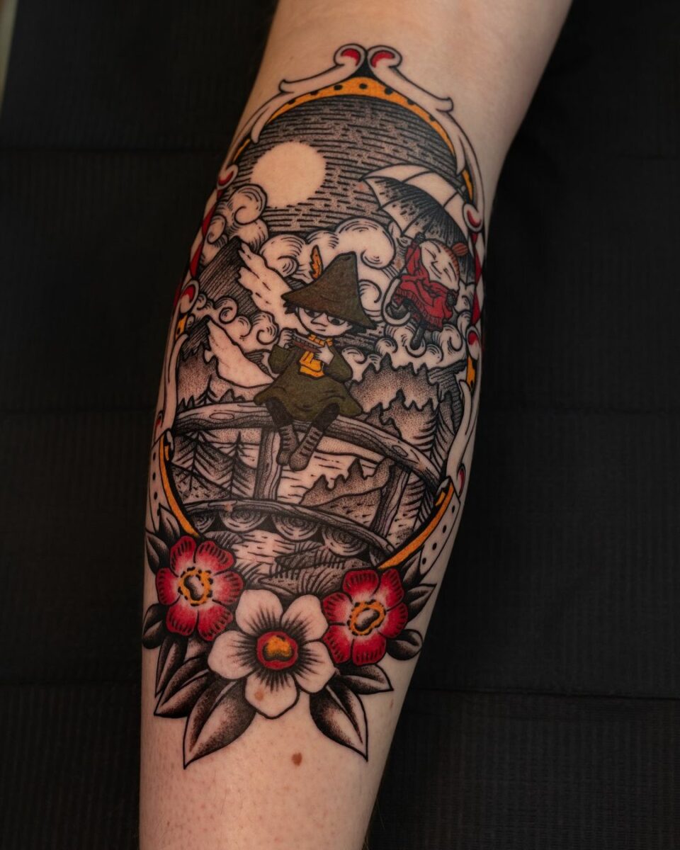 19 Captivating Framed Tattoo Designs for Creative Souls