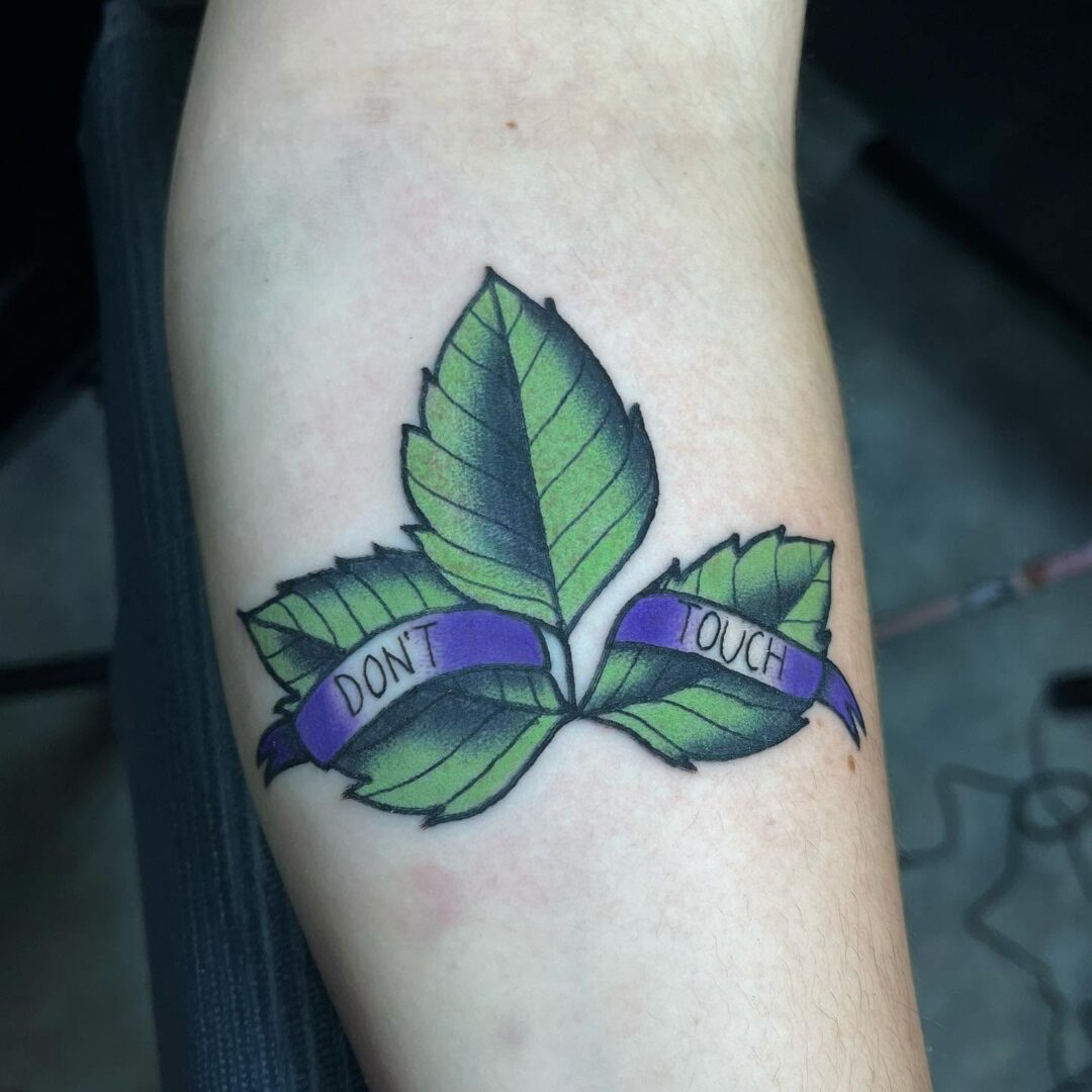 20 Stunning Poison Ivy Tattoo Ideas To Express Your Wild Side