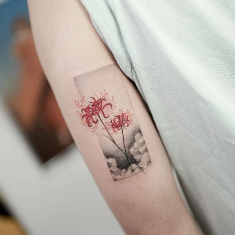 34 Remarkable Red Spider Lily Tattoos To Create A Web Of Beauty