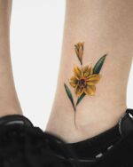 20 Gorgeous March Birth Flower Tattoo Designs