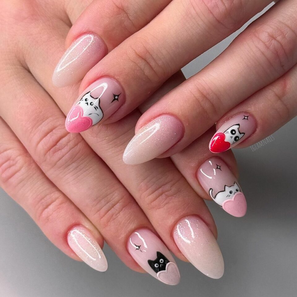 31 Purrfectly Cute Cat-Themed Nail Designs