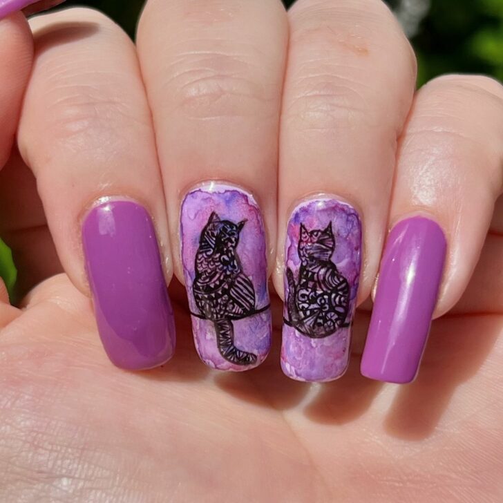 31 Purrfectly Cute Cat-Themed Nail Designs
