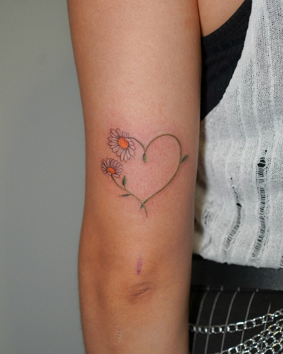 19 Beautiful April Birth Flower Tattoo Ideas to Tell Your Story