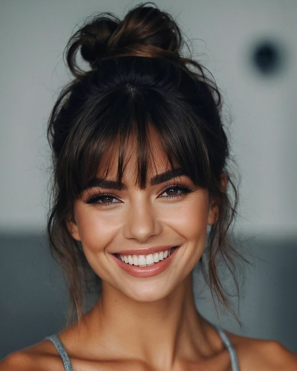 35 Beautiful Teacher Hairstyles To Shine In The Classroom