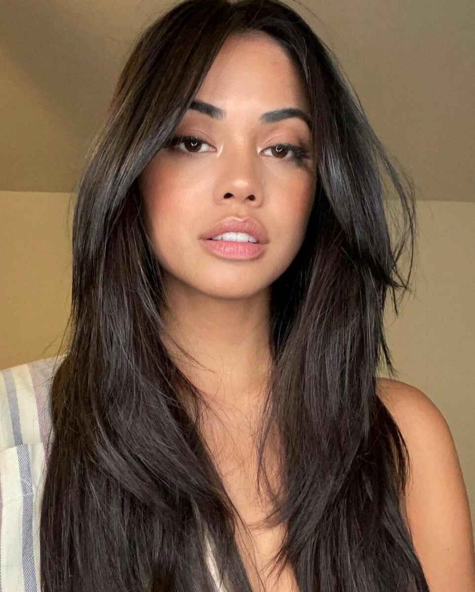 40 Face-Framing Fox Haircut Ideas To Redefine How You Think About Layers