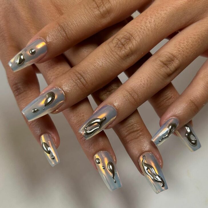 40 Incredible Iridescent Nails To Brighten Your Day