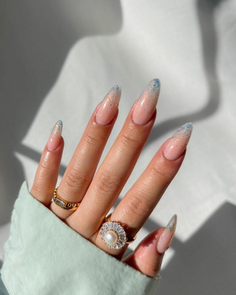 40 Incredible Iridescent Nails To Brighten Your Day