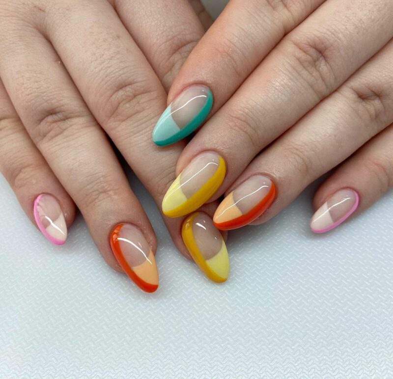 34 Amazing Color-Blocking Nails For A Fun Appearance