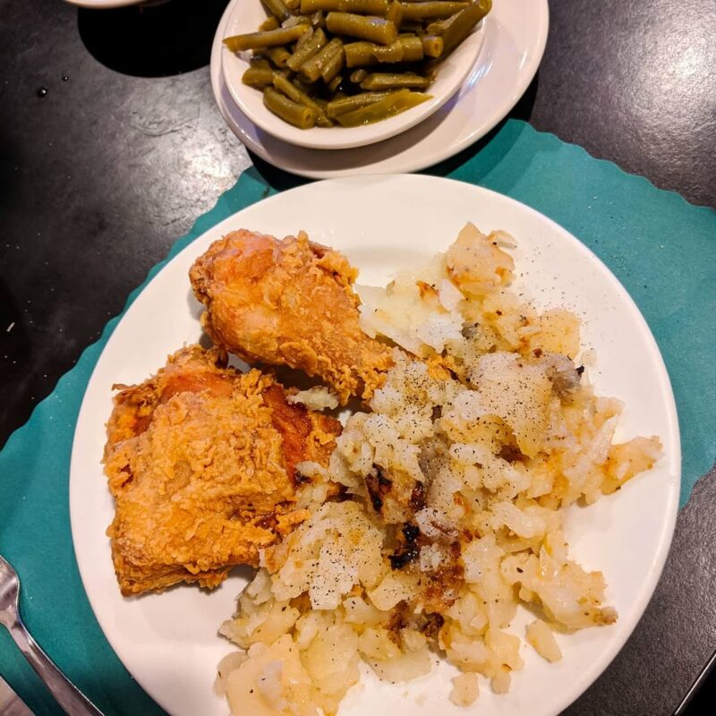 8 Legendary Indiana Fried Chicken Spots You've Gotta Road Trip For