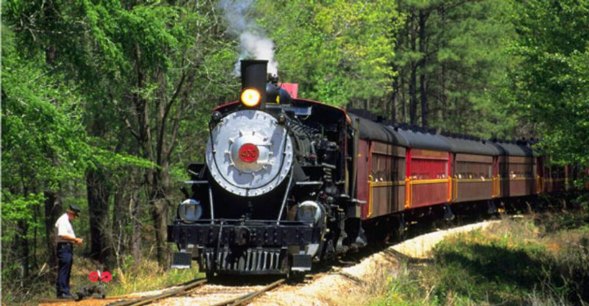 7 Unforgettable Train Rides in Texas You Have to Experience