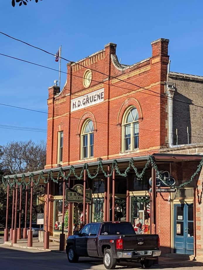 8 Most Charming Small Texas Towns You’ve Never Heard Of